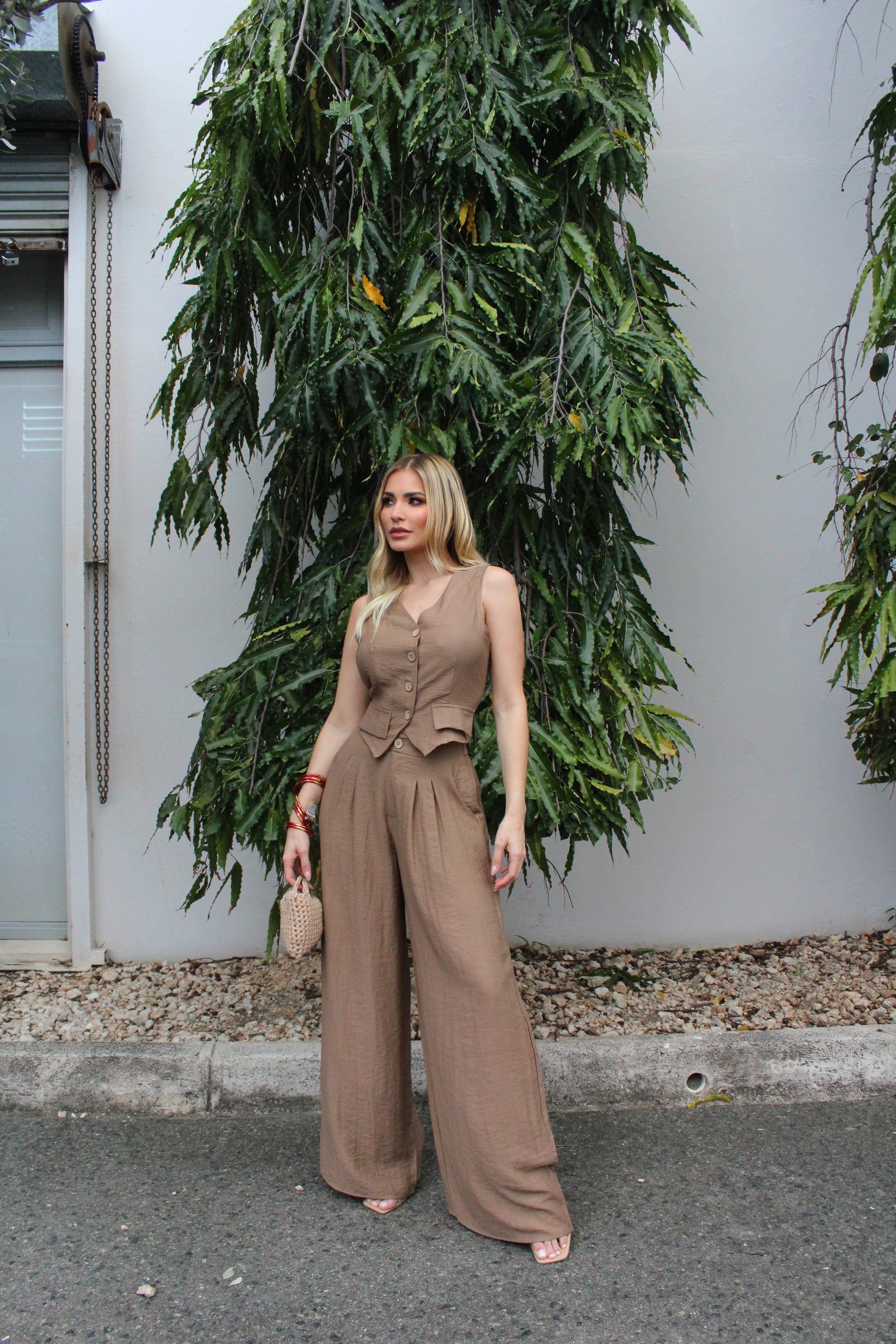 Mariana Set of Pants (Brown) – Atelier Lissa Porrata